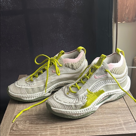 Nike | Shoes | Basketball Shoes Nike Cosmic Unity 3 Phantom Bright ...